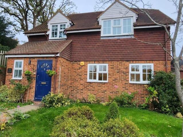 Tunbridge Wells Road, Mark Cross, Crowborough TN6, 4 bed detached house to rent, £2,200 pcm | PrimeLocation