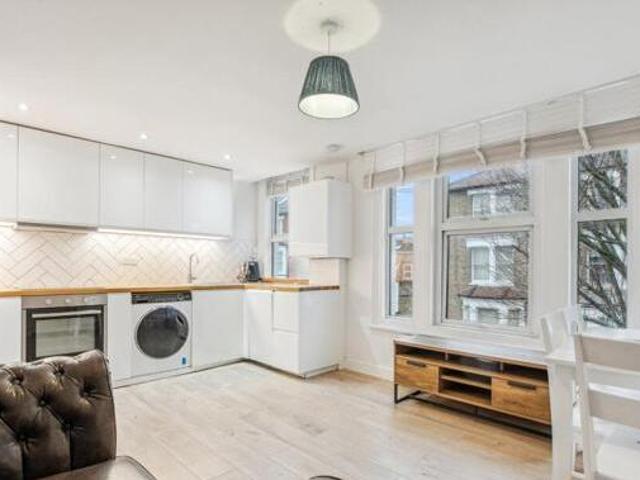 Tunis Road, Shepherd´s Bush, 2 Bedroom Flat