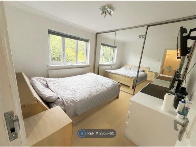 Tunnel Avenue, London SE10, Room to rent, £1,050 pcm | PrimeLocation