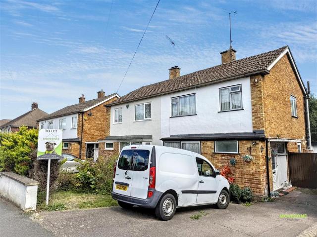 Tubbenden Lane, Orpington, BR6 3 bed house to rent £2,300 pcm £531 pw