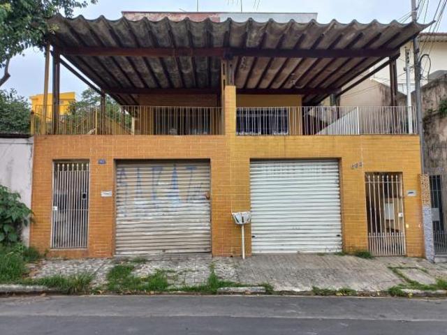 Tucuruvi Sobrado à venda com 250 m² de terreno 2 quartos 1 vaga e quintal