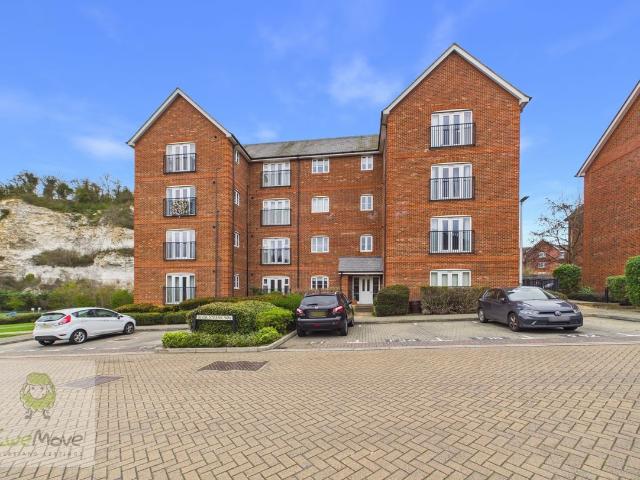 Tucano Court, Silver Streak Way, Strood, Rochester ME2, 2 bed flat to rent, £1,350 pcm | PrimeLocation