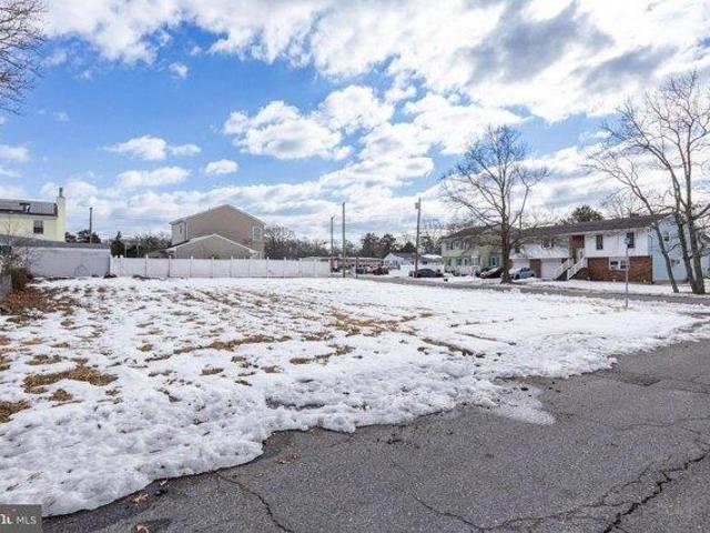Tuckerton NJ 08087 LS102212555