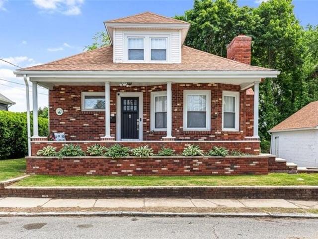 Tucker Ave, Cranston, Home For Sale