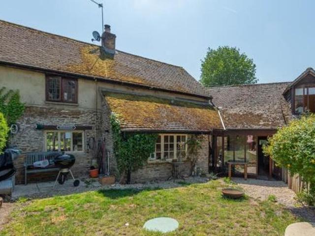 Tucks Lane, Longworth, 4 Bedroom Cottage