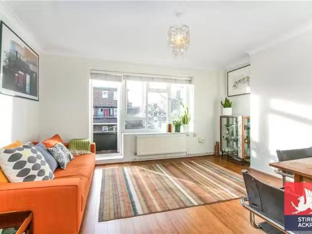 Tudor Court, King Henrys Walk, London, N1 4NU