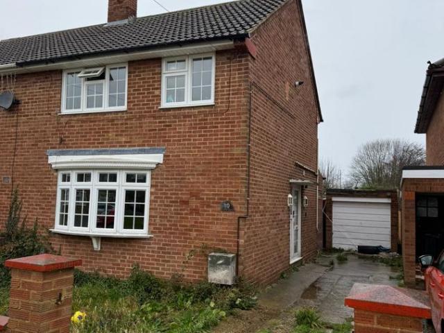 Tudor Close, Barton Le Clay MK45, 3 bed semi detached house to rent, £1,700 pcm | PrimeLocation