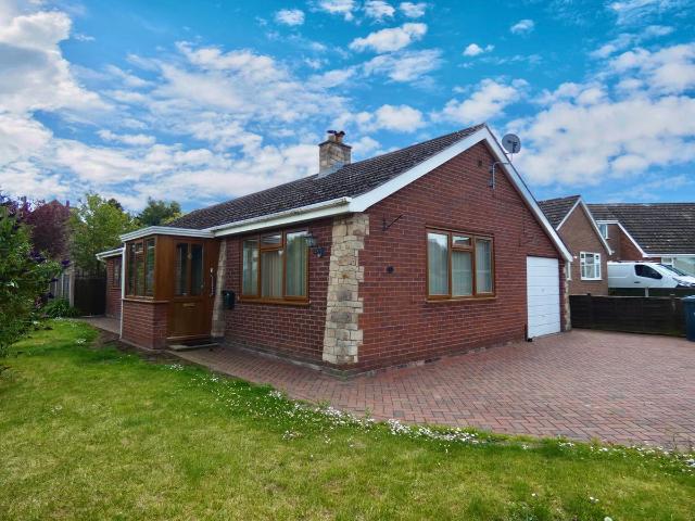 Tudor Close, Cross Houses SY5, 2 bed detached bungalow to rent, £995 pcm | PrimeLocation