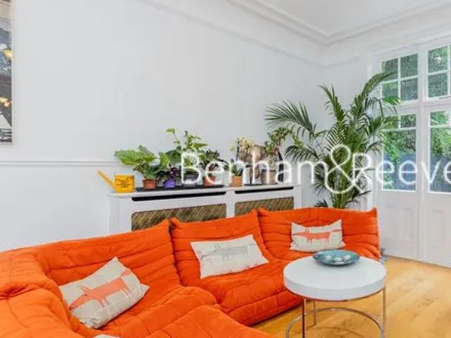 Tudor Close, London, NW3 4AB, United Kingdom | 6 bed apartment for rent #128881043 | Rentberry