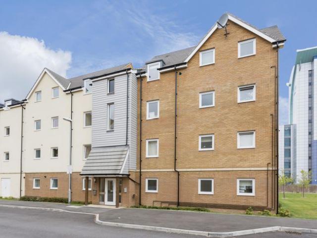 Tudor Crescent, Cosham Fry and Kent