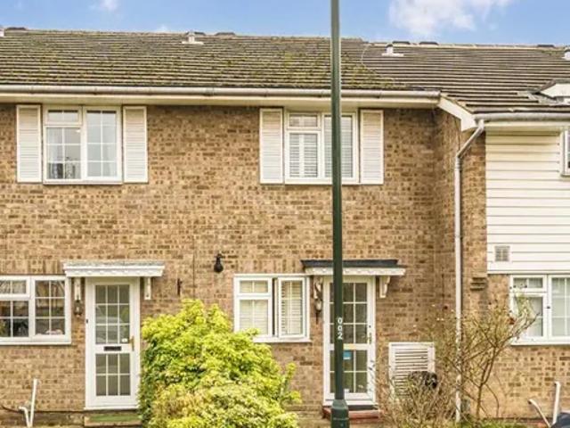 Tudor Gardens, London, TW1 4LE, United Kingdom | 2 bed house for rent #138695714 | Rentberry