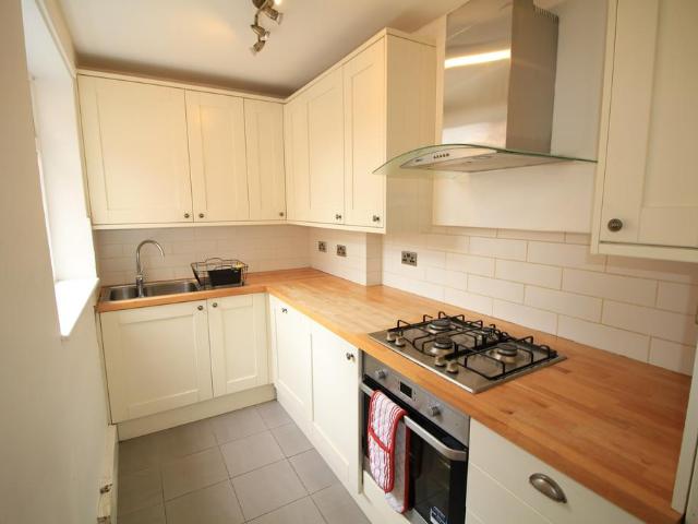 Tudor Grove, Nottingham NG1 4 bed terraced house to rent £2,320 pcm £535 pw