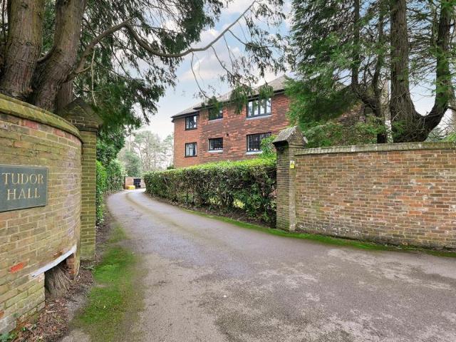Tudor Hall, Camberley 2 bedrooms Property for lettings Seymours