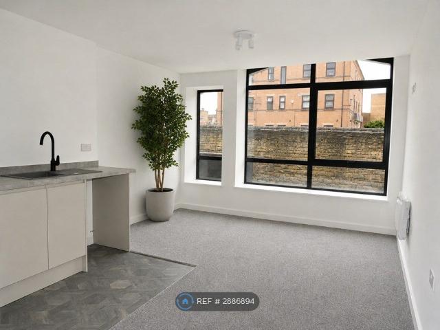 Tudor House, Mansfield NG18, 1 bed flat to rent, £675 pcm | PrimeLocation