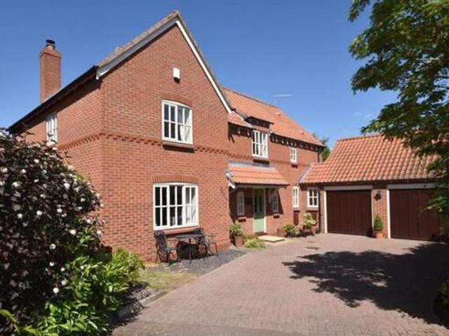 Tudor Oaks, Elston, 4 Bedroom Detached
