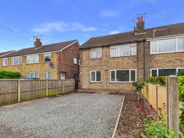 Tudor Road, Nuneaton CV10, 2 bed maisonette to rent, £800 pcm | PrimeLocation