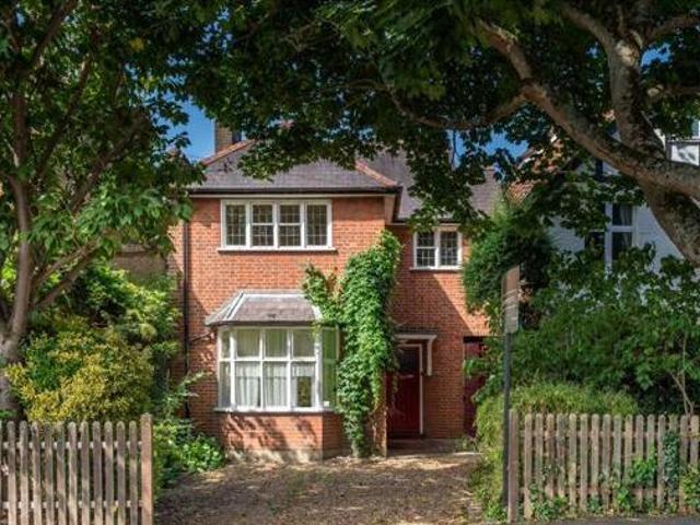 Tudor Road, Hampton, 4 Bedroom Detached