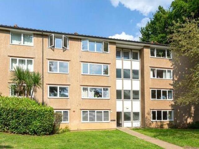 Tudor Road, St. Albans, 2 Bedroom Flat