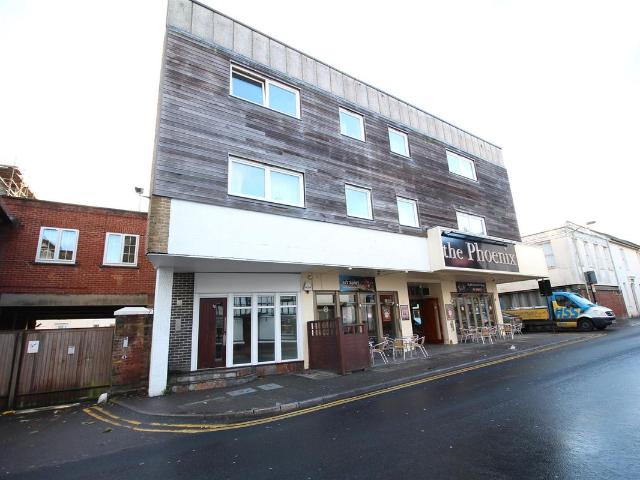 Tufton Street, Ashford TN23, 2 bed flat to rent, £1,100 pcm | PrimeLocation
