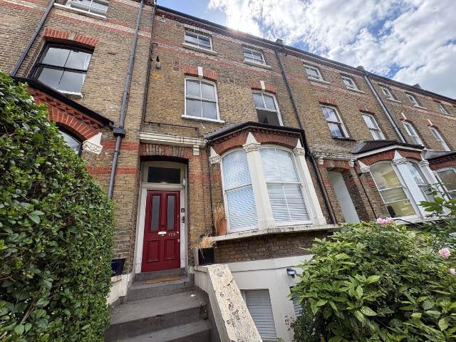 Tufnell Park Road, Tuffnell Park / Holloway N7, 1 bed flat to rent, £2,100 pcm | PrimeLocation