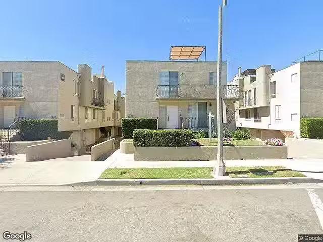 Tujunga Ave, Studio City, CA 91604