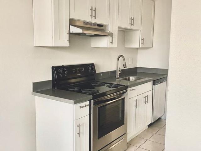 Tukwila Station Apartments 1 Bedroom Apartment for Rent at 3700 Southcenter Blvd, Tukwila, WA 98188 Thorndyke