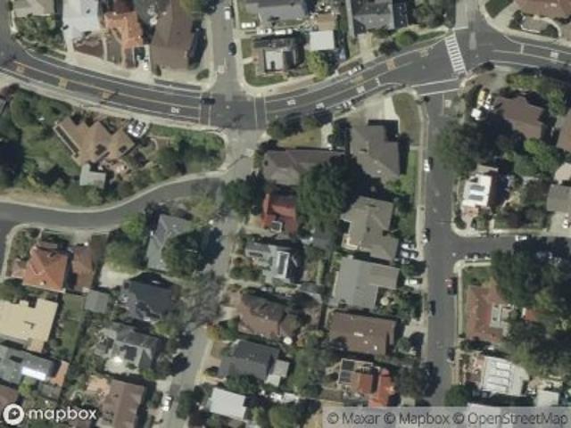 Tulare Ave