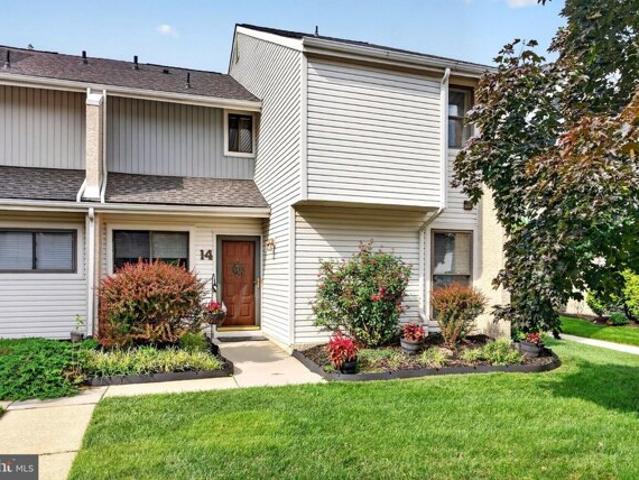 Tulip Ct, Mount Laurel, Home For Sale