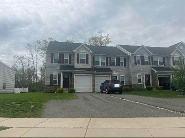 Tulip Ln