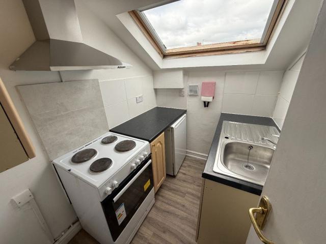 Tulketh Road Flat 5, Ashton on Ribble, Preston, 1 bedroom, Apartment