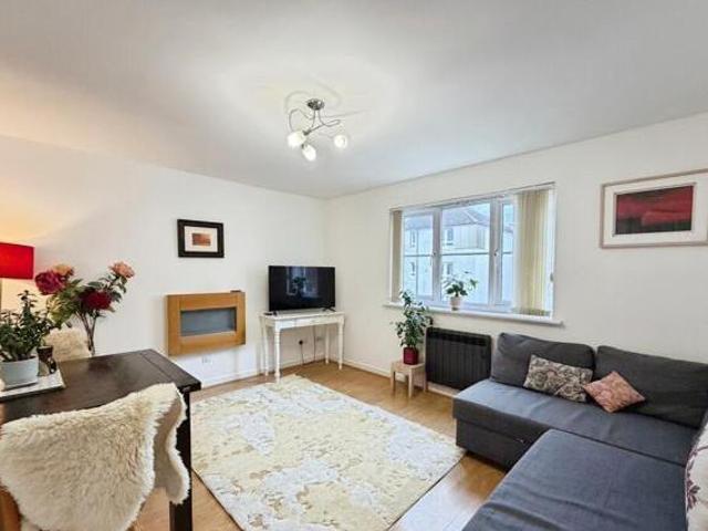 Tullis Street, Glasgow, 2 Bedroom Flat