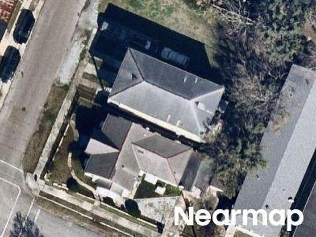 Tupelo St