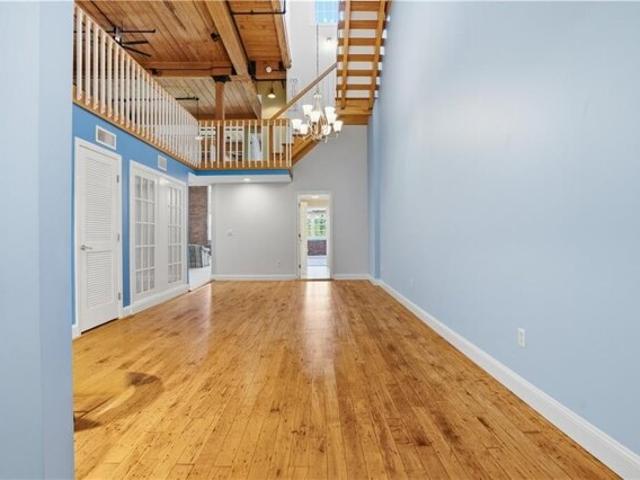 Tupperware Dr Unit,north Smithfield, Condo For Sale