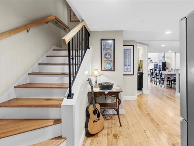Tupperware Dr Unit,north Smithfield, Condo For Sale