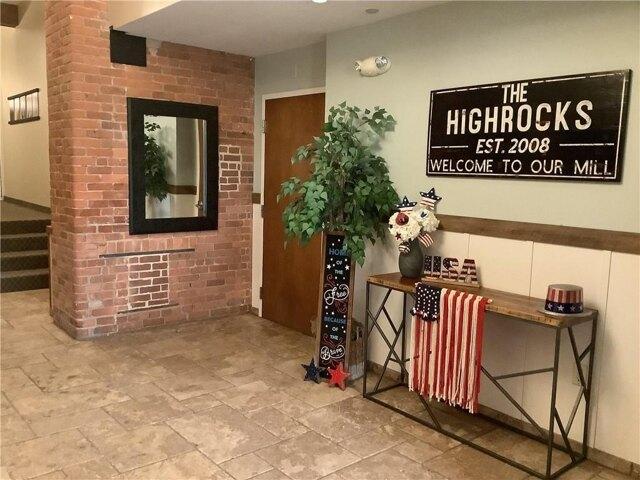Tupperware Dr Unit,north Smithfield, Condo For Sale