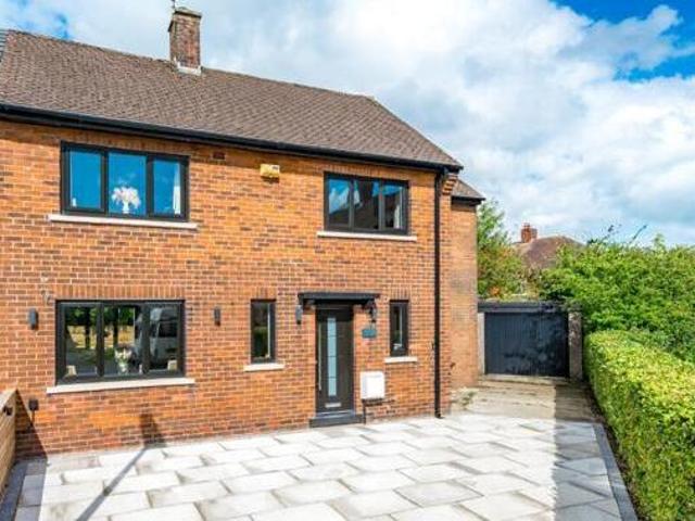 Turton, Foxdale Close, Bolton, 4 Bedroom Semi detached