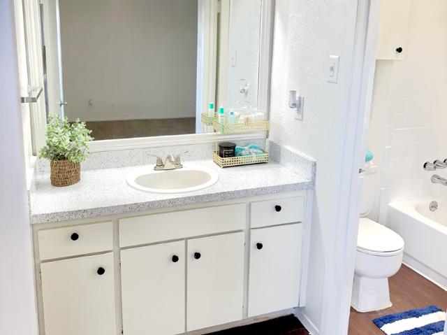 Turtle Dove 1 Studio Apartment for Rent at 3516 Matilda St, Dallas, TX 75206 Lower Greenville