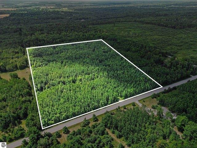Turtle Lake Rd, Turner, MI 48765