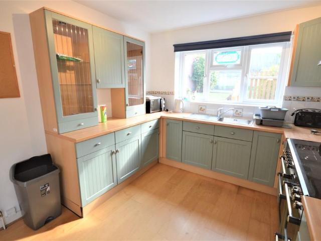 Turbary Park Avenue, Bournemouth, Dorset 6 bed detached house to rent £2,700 pcm £623 pw
