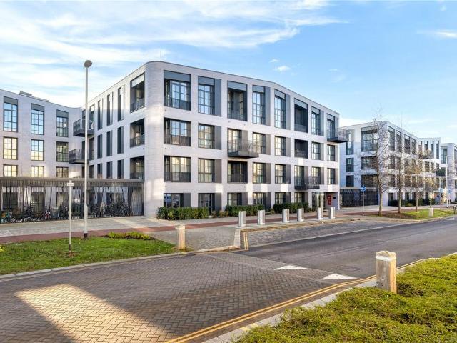 Turing Way, Cambridge, Cambridgeshire 2 bed apartment to rent £2,100 pcm £485 pw