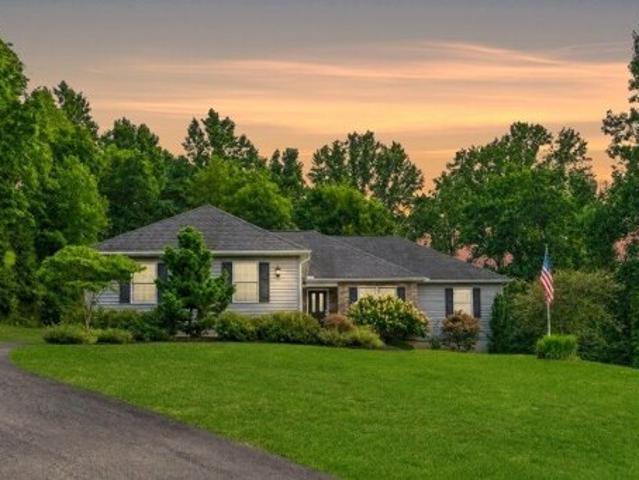 Turkey Top Rd, Lebanon, Home For Sale