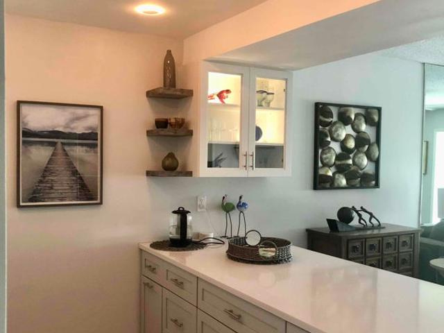 Turn key waterfront living