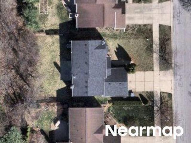 Turnberry Ln