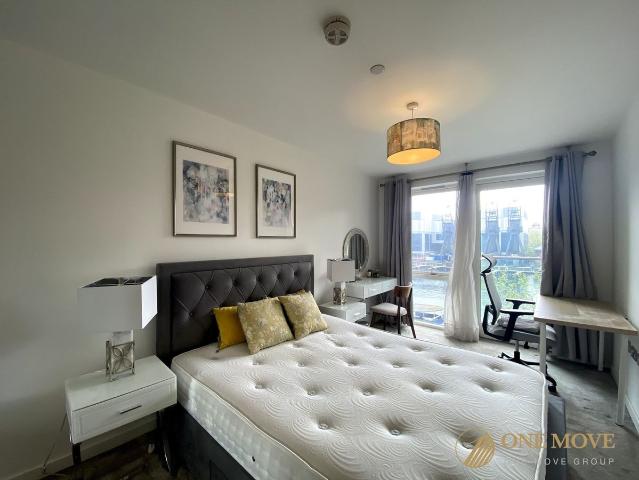 Turnberry Quay, Waterford Court E14, 1 bed flat to rent, £2,350 pcm | PrimeLocation