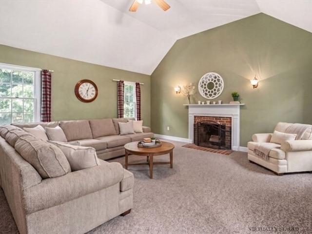 Turner Dr, Bridgewater, Home For Sale