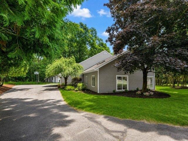 Turner Ln, Easton, Home For Sale