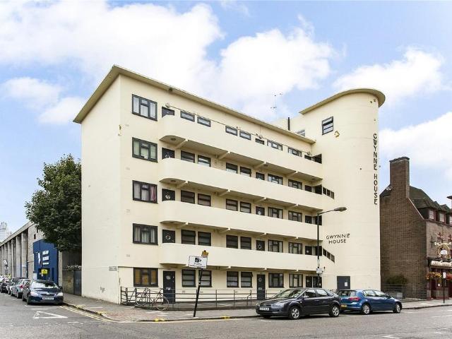 Turner Street, London, E1 2 bed apartment to rent £1,950 pcm £450 pw