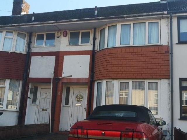 Turners Road South, Luton, Bedfordshire LU2, 2 bed terraced house to rent, £1,250 pcm | PrimeLocation