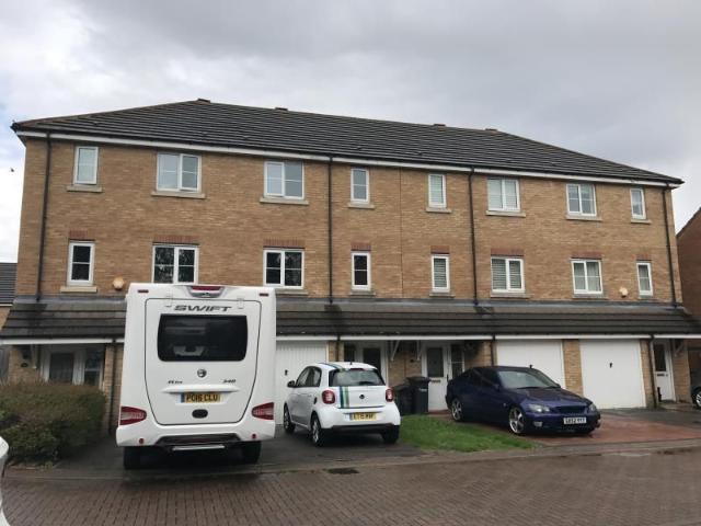 Turnford, Broxbourne EN10, 3 bed terraced house to rent, £2,000 pcm | PrimeLocation