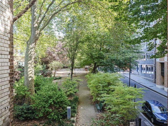 Turnmill Street, Farringdon, London EC1M, 1 bed flat to rent, £2,900 pcm | PrimeLocation